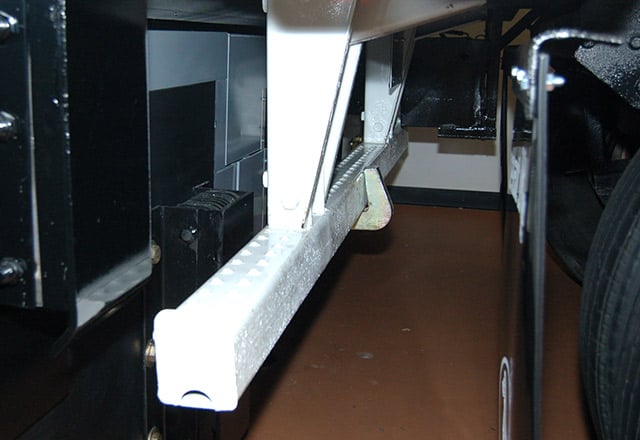 Serco SLP3000 Recessed Vehicle Restraint