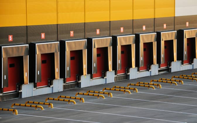 Improve Warehouse Efficiency with High Performance Warehouse Doors